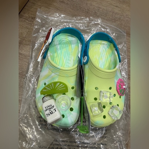 CROCS | Shoes | Crocs X Margaritaville Jimmy Buffet Shoes 6 Nwt | Poshmark